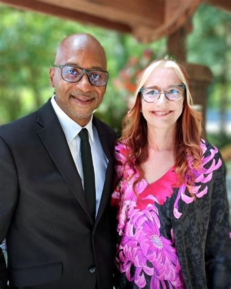 Melinda Elders React