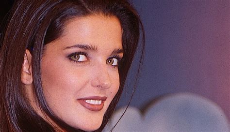 Alessia Merz Striscia La Notizia