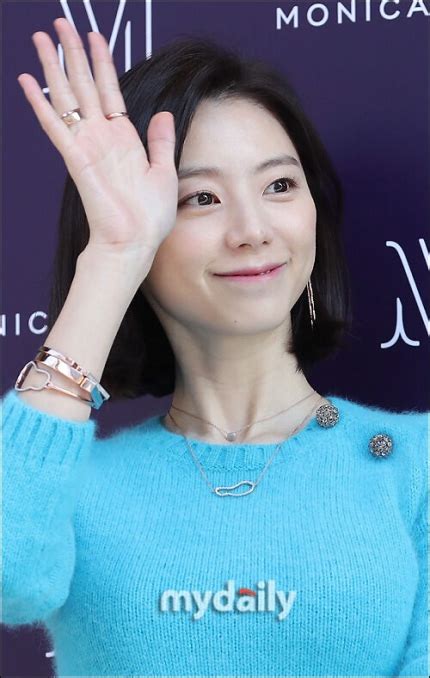 배용준♥ 박수진 실물 근황에 술렁…아직 고등학생 너무 예뻐 네이버 블로그