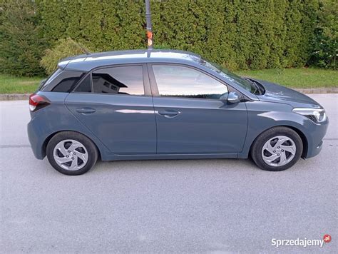 Hyundai 120 2016r 12 Bg Stan Bdb Właściciel Bezwypadkowy Kielce