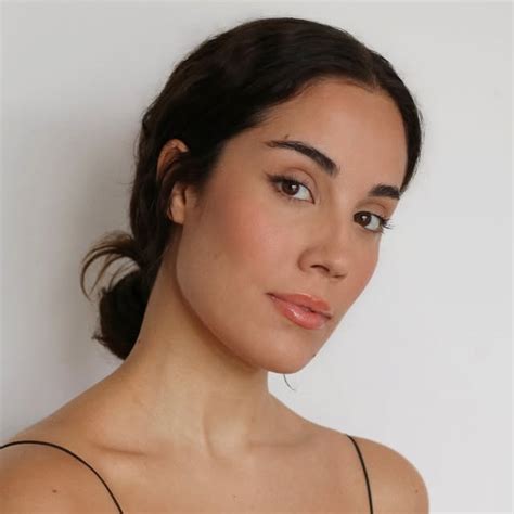 Myra Ruiz Myra Ruiz Threads Say More