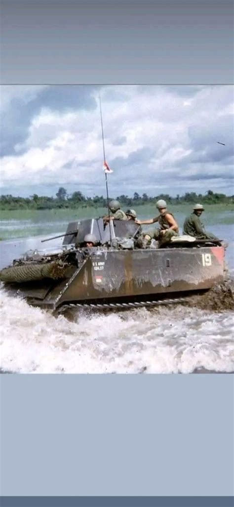 Vietnam Lt Gen Richard T Knowles Quarter As Commander Of The 196th