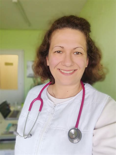 Д р Нели Николова Общопрактикуващ лекар Русе Супердок