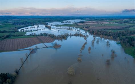 Edinburgh Innovations Quantifying Uncertainty In Flood Modelling