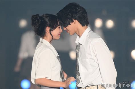 画像12 16 「今日好き」“まうバオ”小國舞羽、美ウエスト披露 バオとのユニバデートショットに反響「スタイル良すぎ」「美男美女