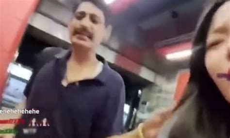 ലൈവ് സ്ട്രീമിങ്ങിനിടെ വ്ലോഗർക്കുനേരെ കൈയേറ്റം ‘ആരെങ്കിലും രക്ഷിക്കൂ
