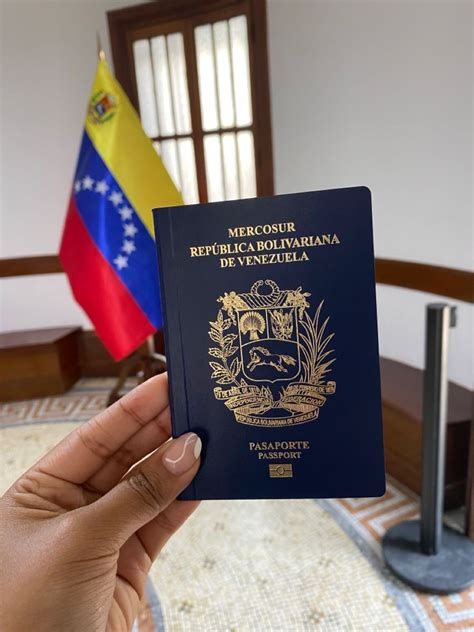 Pasaporte Venezolano Fotos De Pasaporte Pasaporte Vida De Millonarios