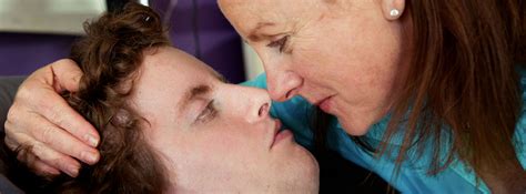 New Brain Reading Computer Lets Paralysed Patients Communicate By