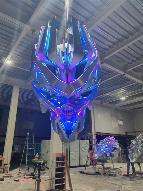 How Custom Sculptures Strengthen Brand Identity And Consumer Engagement