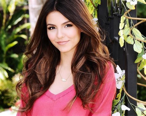 1280x1024 Victoria Justice Super Cute 1280x1024 Resolution Hd 4k