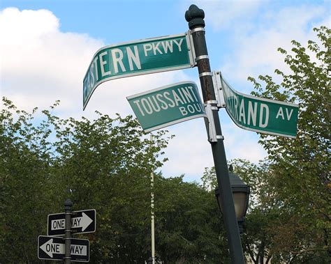 Brooklyn Street Signs