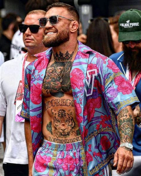 Conor Mcgregor 🇮🇪 🍀 Conor Mcgregor Versace Conor Mcgregor Style