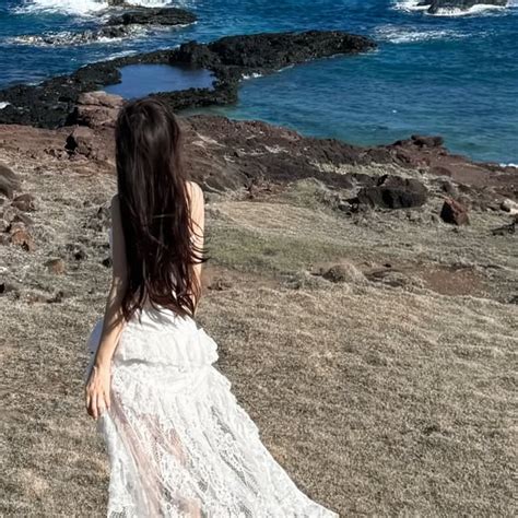 Ha Ly Hally Ng • Threads Say More