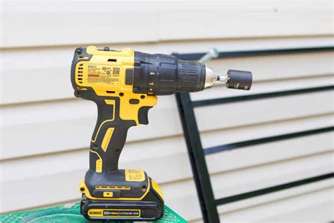 How To DIY A Modern Trellis Using A Budget Friendly Fence