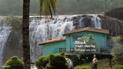 Thirparappu Falls A Major Tourist Attraction Place From Kanyakumari