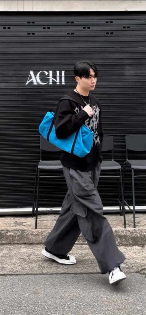 실패없는 무채색코디 Kream