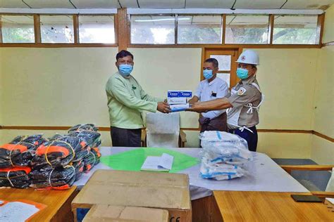 ပွင့်ဖြူမြို့နယ်တွင် စေတနာ့ဝန်ထမ်း ပရဟိတအဖွဲ့များအား ကျန်းမာရေးသုံး