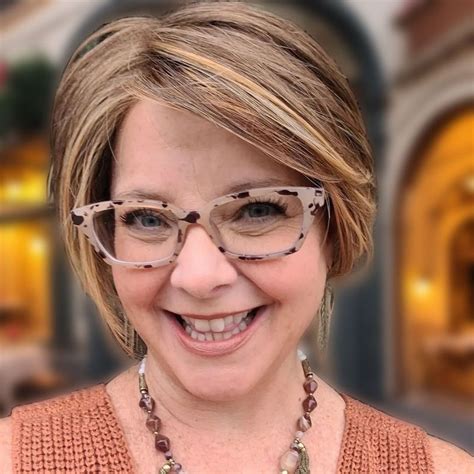 33 Pixie Bob Haircuts With Bangs For A Fun And Chic Look