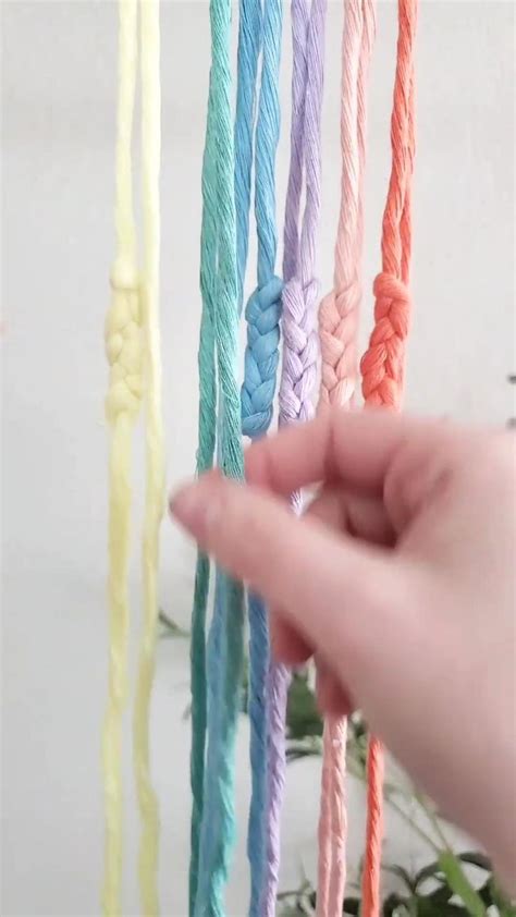 How To Make A Single Strand Braid In Macrame Cord Quartz Cords Crafts Macrame Bracelet How To Make A Single Strand Braid In Macrame Cord Quartz Cords Crafts Macrame Bracelet