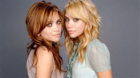 Mary Kate And Ashley Olsen Posing Together HD Desktop Wallpaper Widescreen High Definition