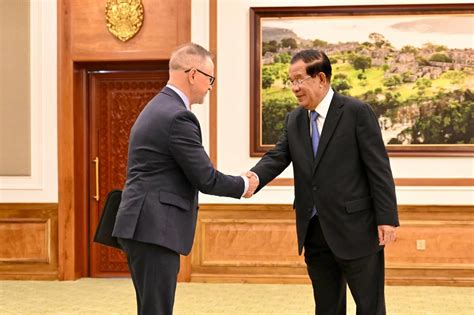 សម្តេចតេជោ ហ៊ុន សែន អនុញ្ញាតឱ្យ ឯកអគ្គរដ្ឋទូតរុស្ស៉ីប្រចាំកម្ពុជា ចូលជួបសម្ដែងការគួរសម