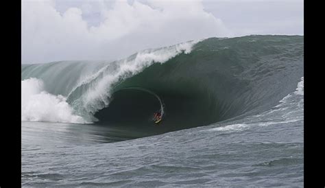 Giant Teahupoo Tow Day The Inertia