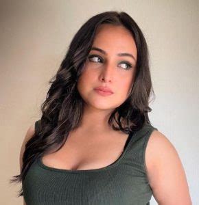 Maa Ka Naka Ullu Web Series Cast Crew Release Date Actors Roles Wiki More Asiapedia