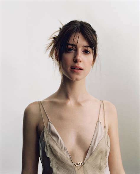 New Stylist And Method Dressing How ‘normal People Star Daisy Edgar
