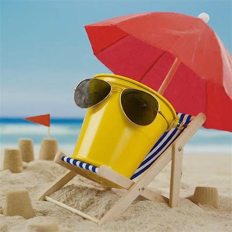 Bucket At The Beach 🏖️ 🪣 R Bucketheads