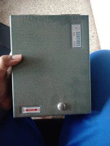 Sentinel 32a Fuse Switch For Power Inverter 415 At ₹ 200piece In