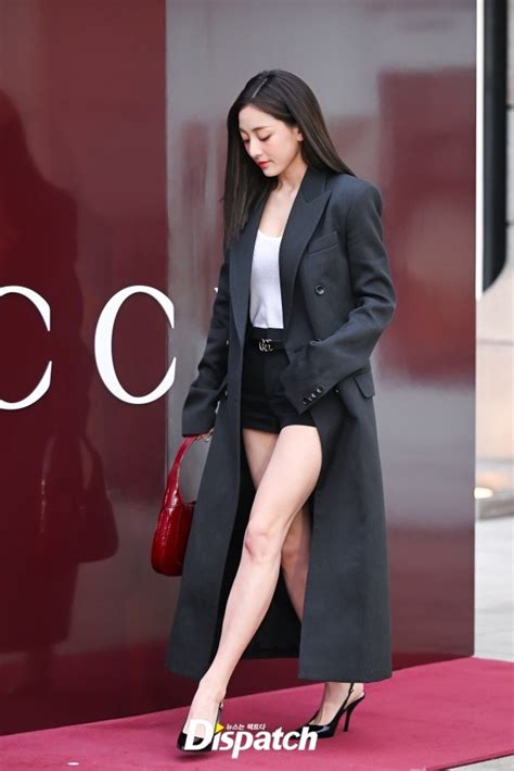 이정재 트와이스 지효and쯔위 구찌 팝업 행사  연예이슈 수다방 네모판