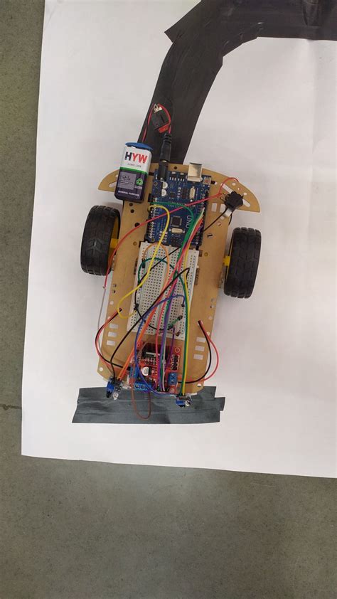 🚀 Arduino Uno Black Line Follower Robot Yogesh Kumar Verma