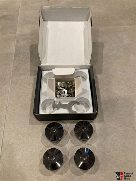 Isoacoustics Gaia Iii Speaker Isolators Photo 5482535 Canuck Audio Mart