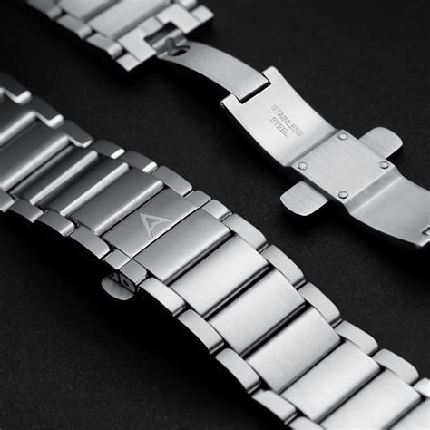 World Timer Classic Steel Bracelet Farer Usd