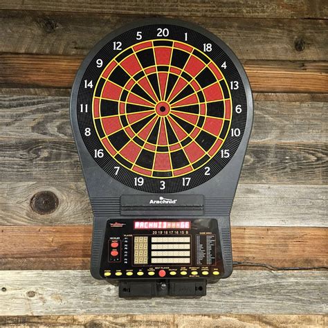 B Lot 67 Full Size Arachnid Brand Electronic Dart Board With Darts