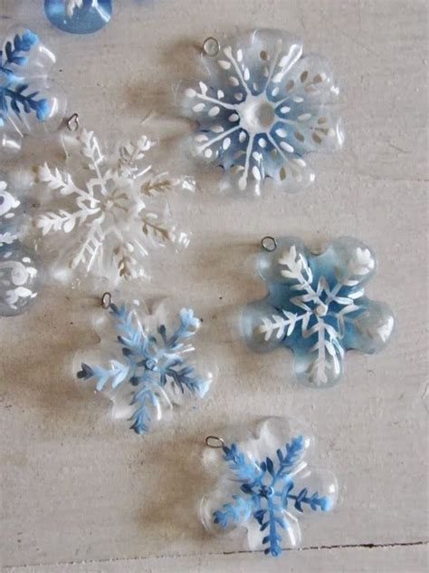 35 Υπέροχες Χριστουγεννιατικες κατασκευες από ανακυκλώσιμα υλικά