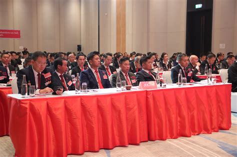 ວາລະສານ ນະຄອນຫຼວງ Added A New Photo ວາລະສານ ນະຄອນຫຼວງ