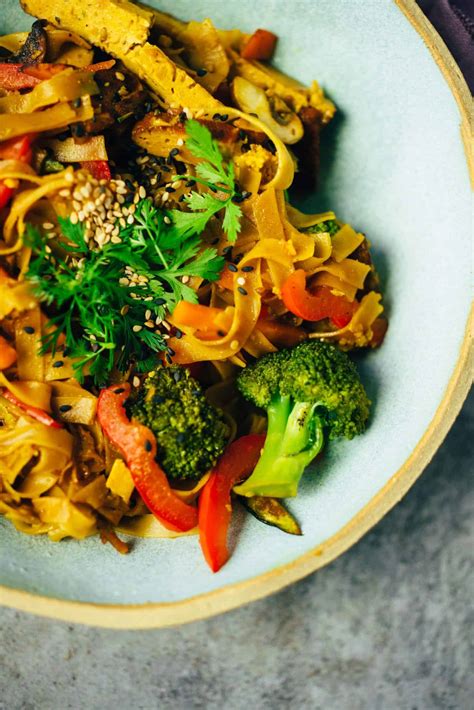 Gebratene Nudeln 15 Minuten — Vegane Vibes