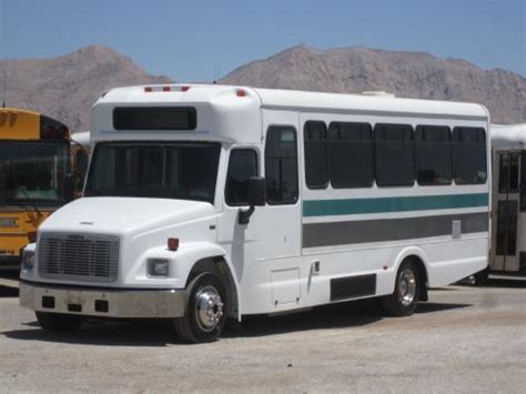2005 Freightliner Chassis Glaval Shuttle Bus With Wheelchair Lift