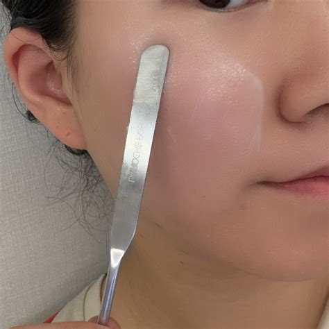 냥셋 사람셋 오순도순 준후네🌱 협찬 라로슈포제 유비데아로지글로우선크림 언제나 믿고 쓰는 만족하며 쓰는 라로슈포제화장품 올리브영에서 한번쯤은 보셨을 그 제품