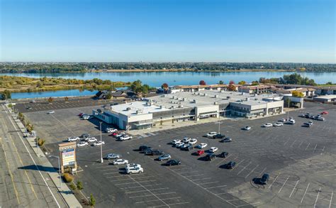 Lease Commercial Real Estate Property And Buildings