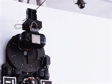 computational design and fabrication for collaborative mobile robotic