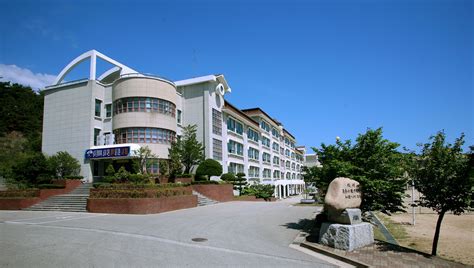 인창고등학교 명중 인창고등학교 명중 Added A New Photo