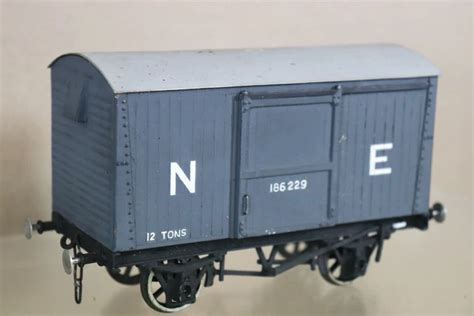 Kit De Montage Construit O Calibre Ne Lner Gris Goods Vent Van Wagon