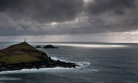 A Guide To Storm Watching In Cornwall Unique Hideaways Unique Hideaways