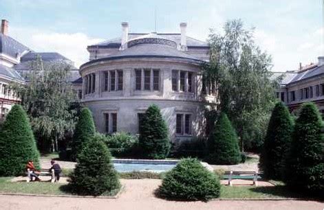 中山大学外国语学院 法语系 Département De La Langue Française Institut Des Langues