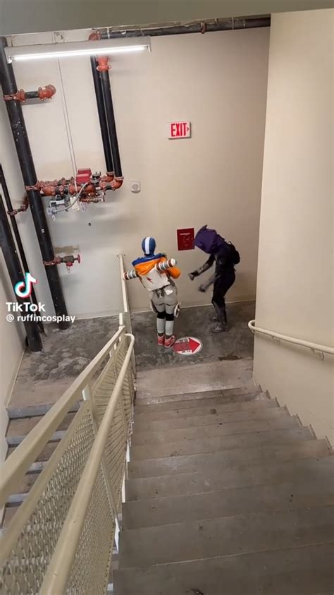 Rtl Cosplay R Raventeamleadersimps