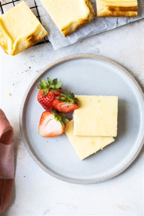 Easy Vanilla Bean Cheesecake Bars Bake Or Break