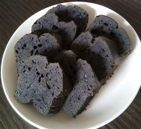 Black Pound Cake Jet Black With 2g Of Charcoal Powder Todays Trial