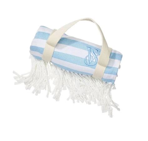 Пляжний рушник Victorias Secret — ціна 805 грн у каталозі Рушники Купити товари для дому та